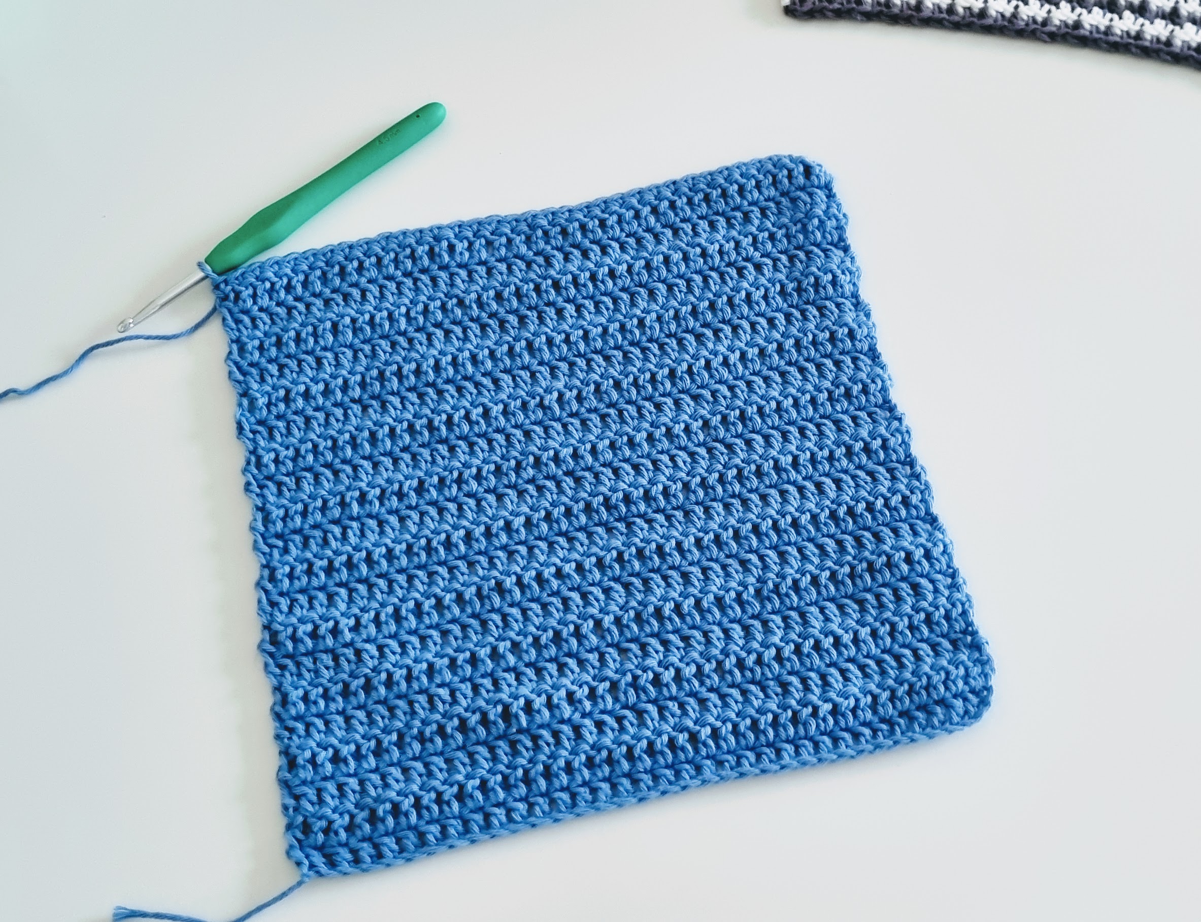 How to Double Crochet for Beginners (US) - My Crochet Space