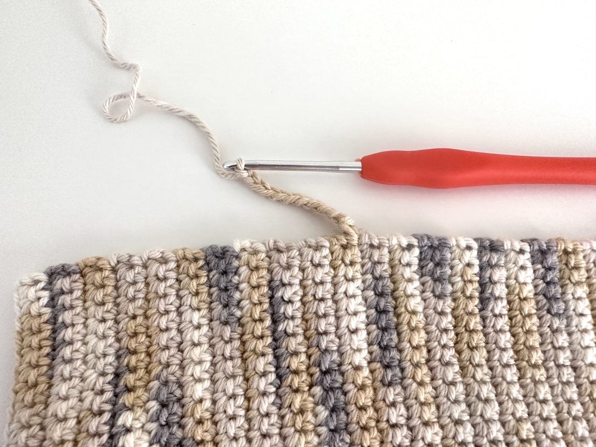 Beginner Crochet Clutch Pattern - My Crochet Space