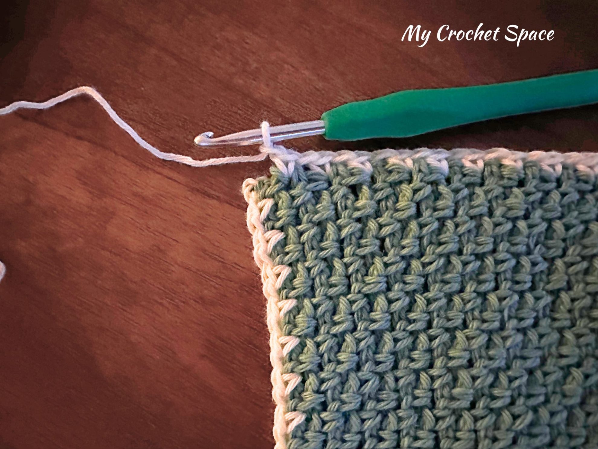 Beginner Crochet Washcloth Pattern - My Crochet Space